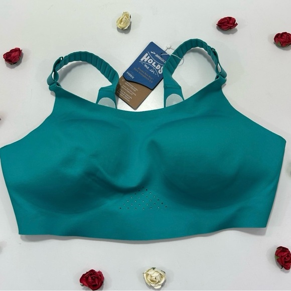 Brooks | Intimates & Sleepwear | Brooks Seamless Teal High Impact Run ...